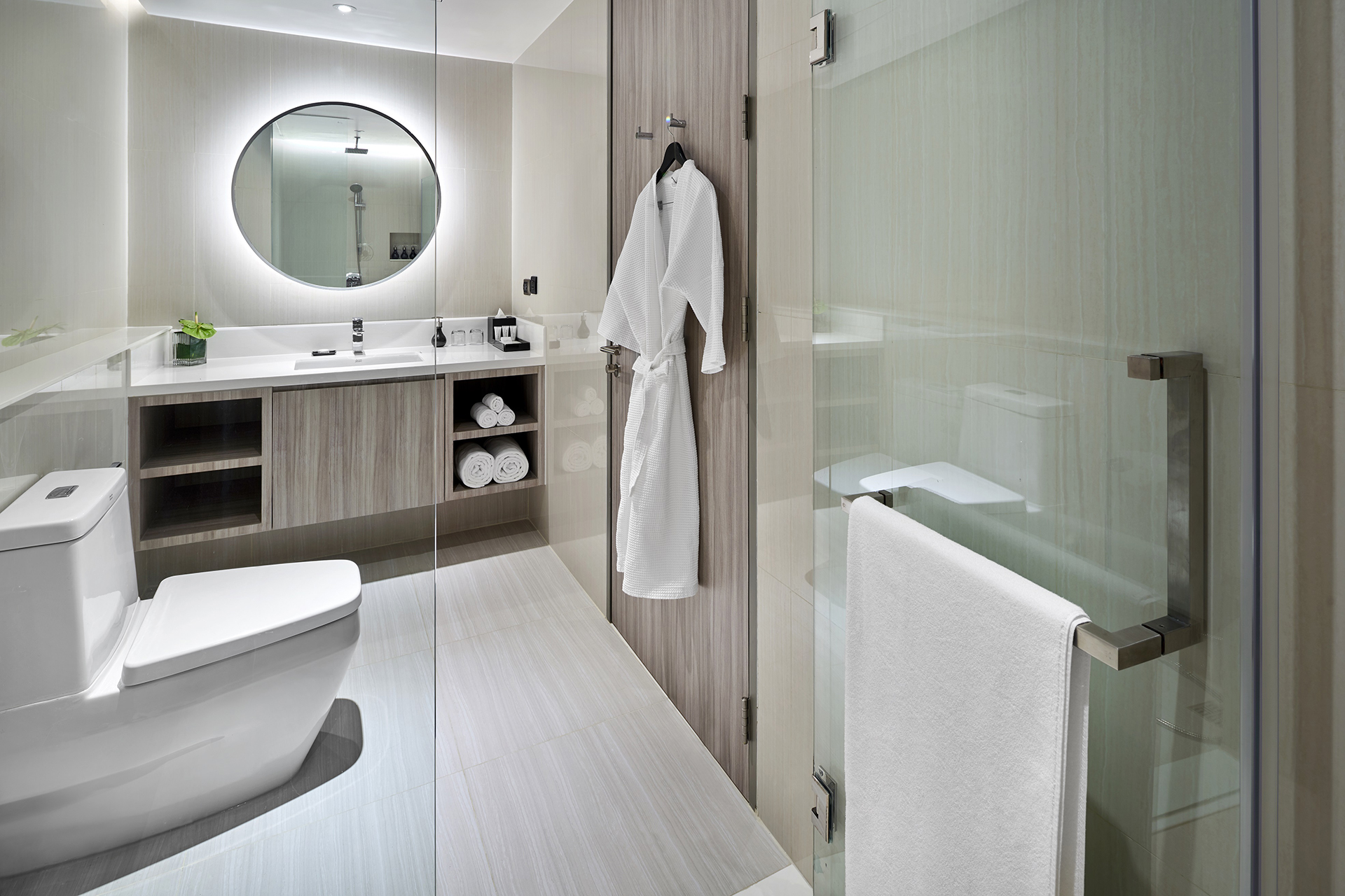 studio executive with balcony – Fraser Suites Sukhumvit, Bangkok